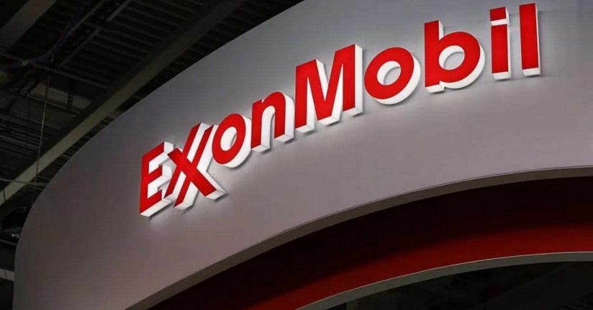 Exxon exec sees Rovuma LNG project final investment decision in 2025 ...