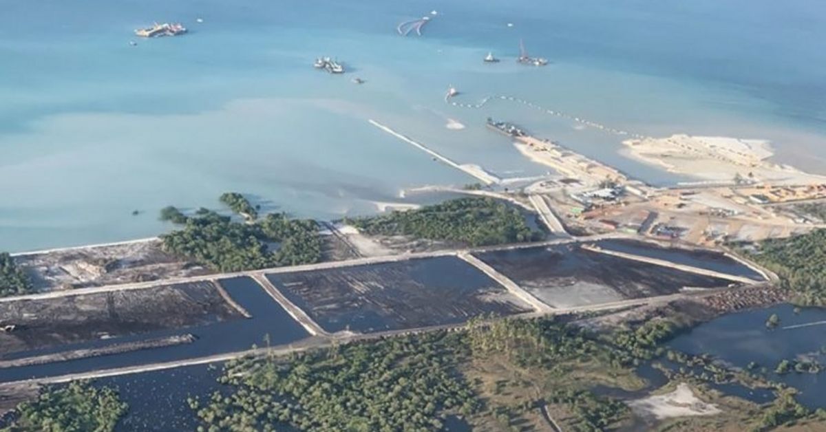 TotalEnergies to restart Mozambique LNG project in 2024, first gas in ...